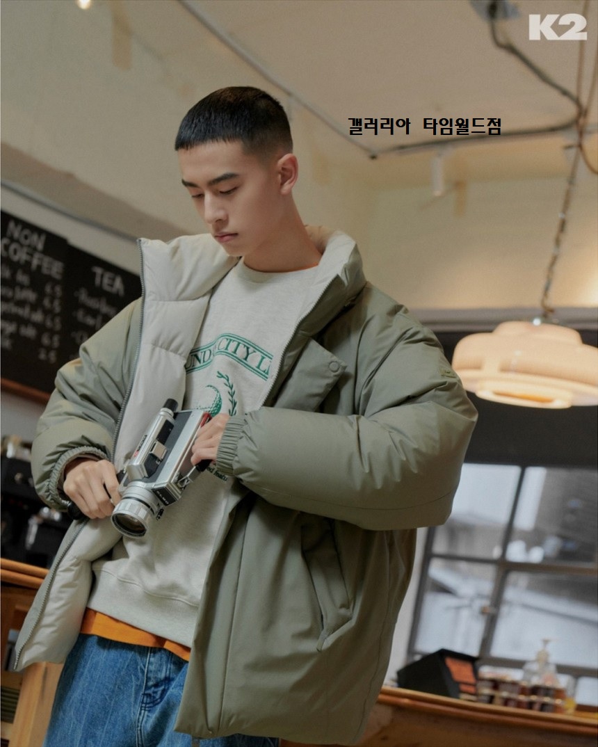 KMW22575 JZ 남성 다운 씬에어 리버시블 라이트