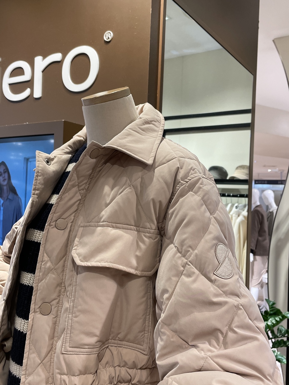 [21F/W]다이아 퀼팅 4포켓 셔츠형 다운점퍼(SH4JPF314)