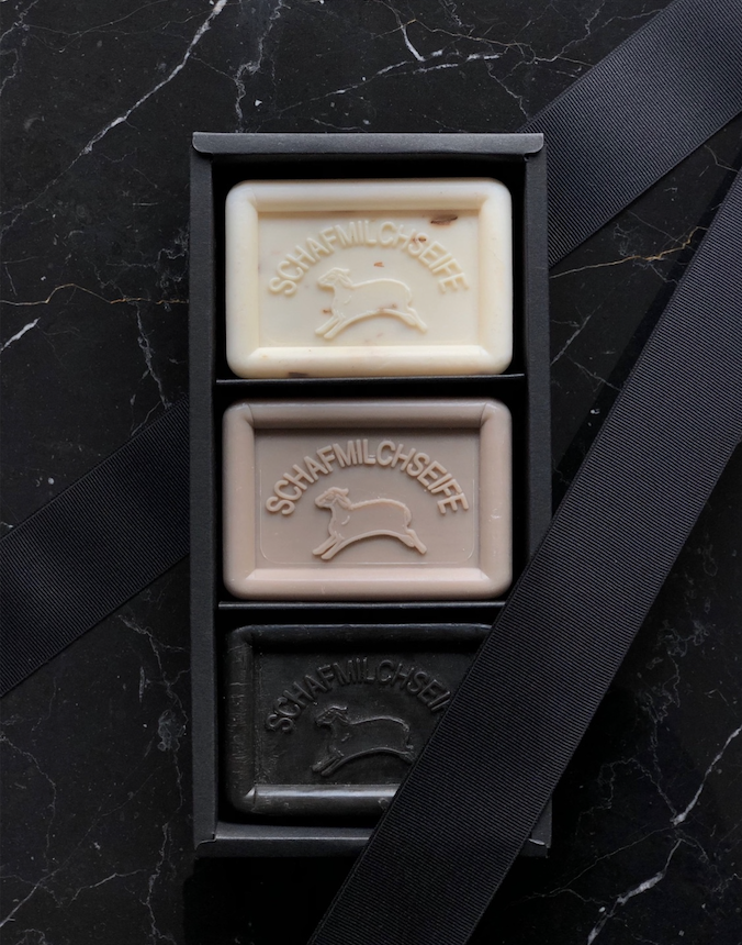 세그먼트 | [OVIS] SHEEPS MILK SOAP TRIPLE PACKAGE (3PCS) | 갤러리아몰