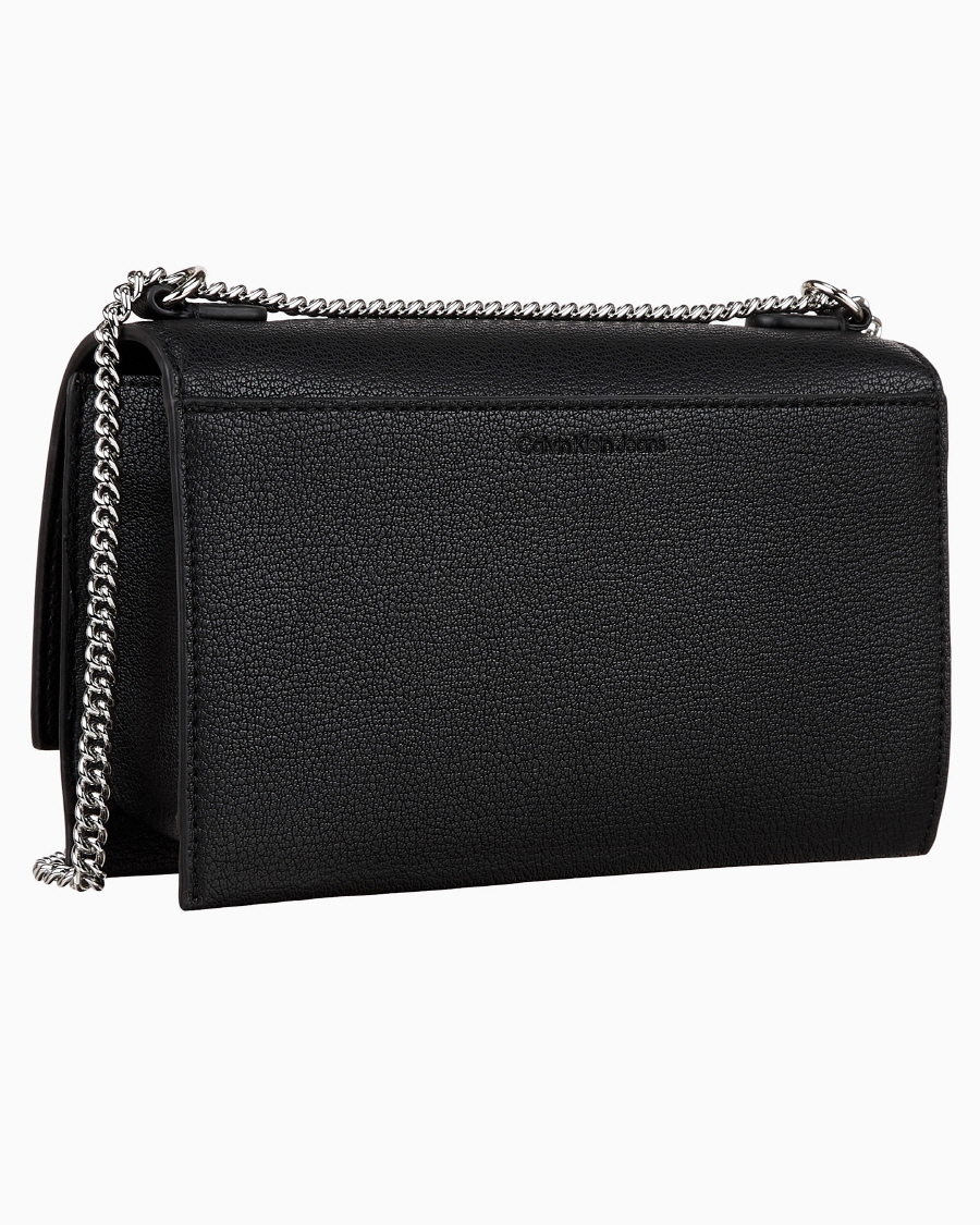 [캘빈클라인ACC][여] CKJ 모노그램 체인 크로스백 (DH2806-UB1)