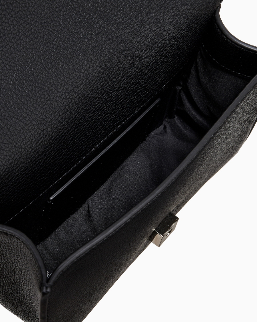 [캘빈클라인ACC][여] CKJ 모노그램 체인 크로스백 (DH2806-UB1)