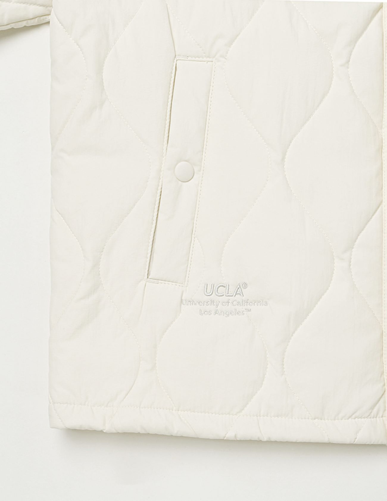 [UCLA]남여공용)퀄팅 5부 소매 패딩소매점퍼[CREAM]UA2UJ81 21