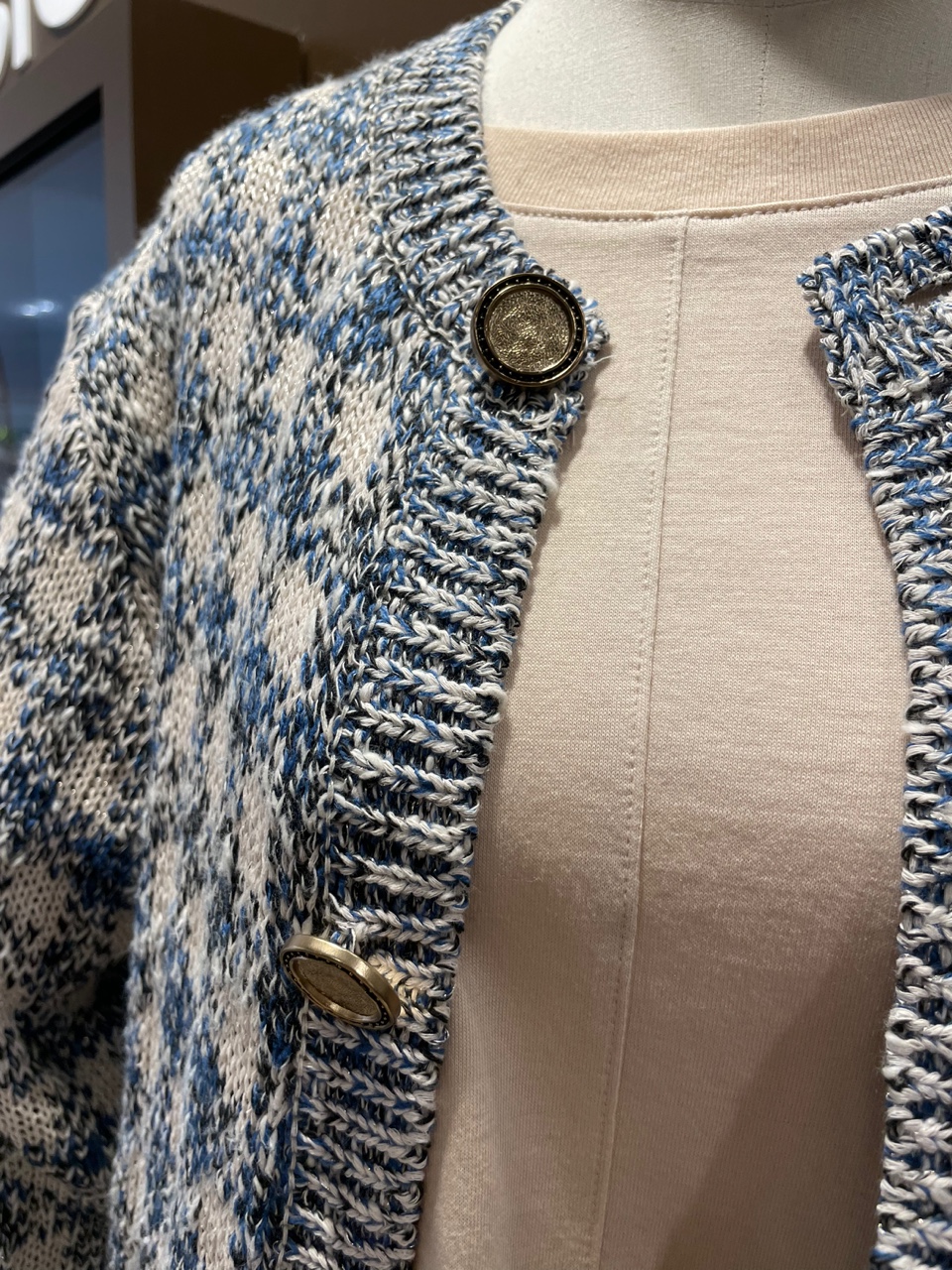 [21F/W]S부클자수 포인트 체크 트위드 가디건(SH3KTF472)