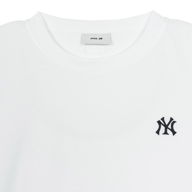 [MLB]뉴욕양키스 베이직 컴포터블핏 반팔 티셔츠(3ATSB0153-50WHS)