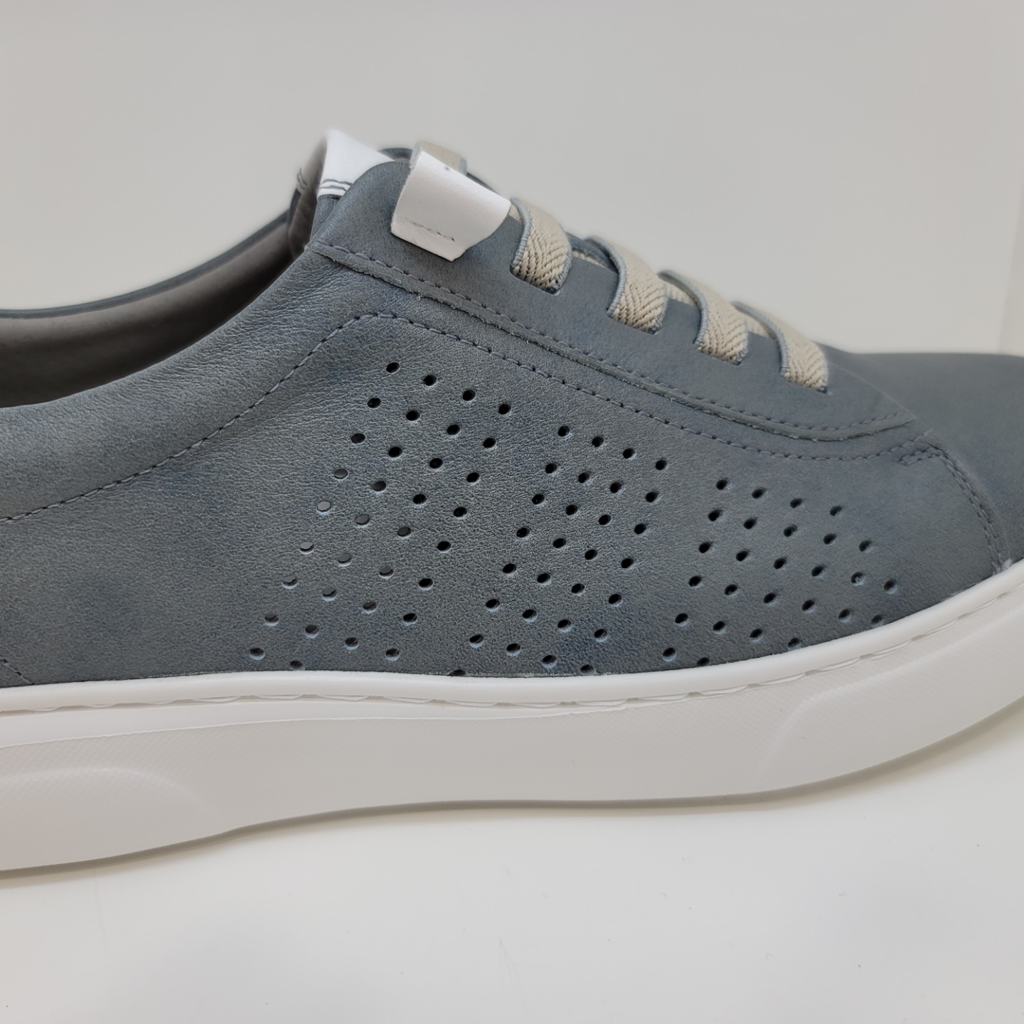 [닥스남성화]남성 초경량 밴딩 펀칭스니커즈DMX139 KA-45