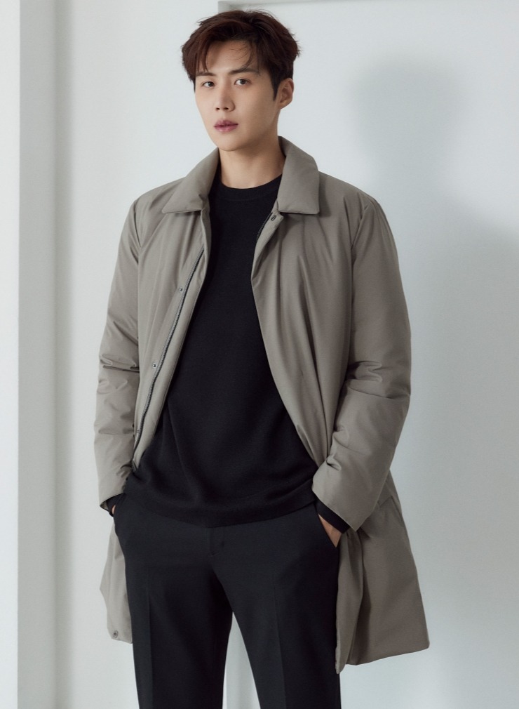 에디션앤드지21F/W 프리미엄 구스다운 코트5종 NEB4CP1901